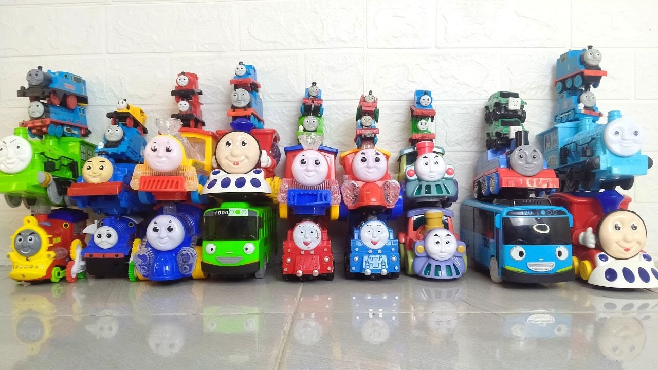 Thomas And Friends, Bus Tayo, Thomas Jumping, Robot Thomas | Happy ...