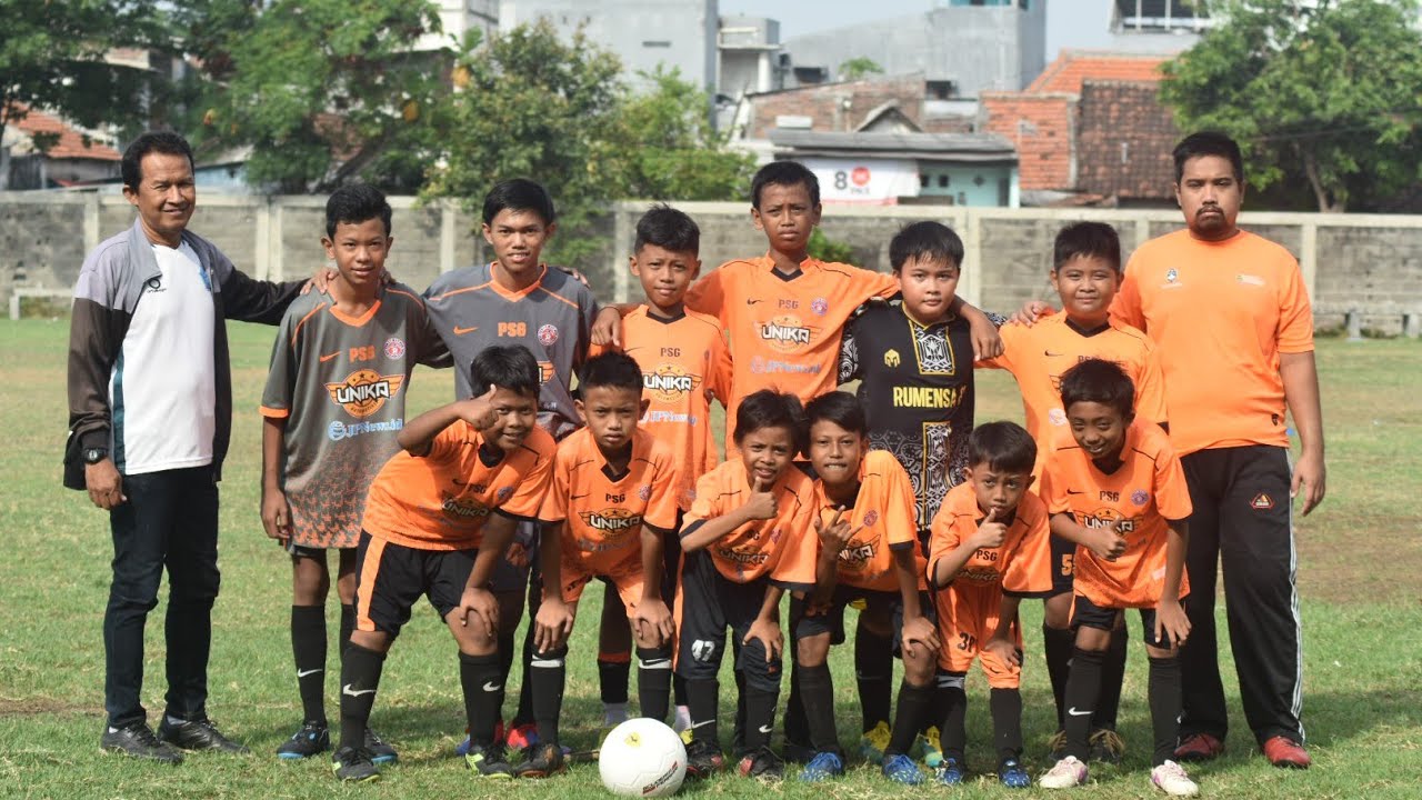 SEPAK BOLA SSB PSG UNIKA GUNUNGANYAR SPARING VERSUS SSB RUNGKUT FC DI ...