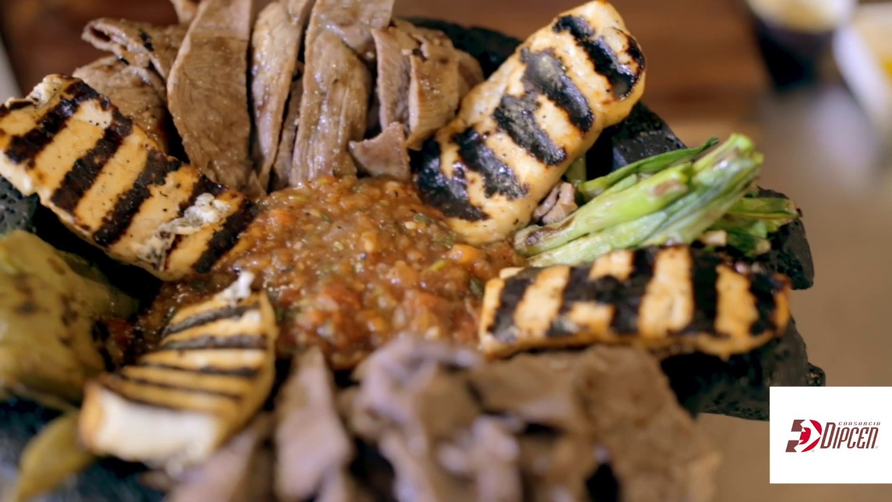 Molcajete con Carne de Res. - YouTube