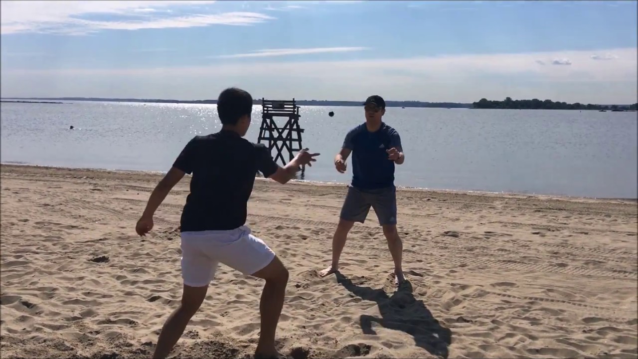 Keep your eyes and hands on the ball - Squash Movement Drills at the ...