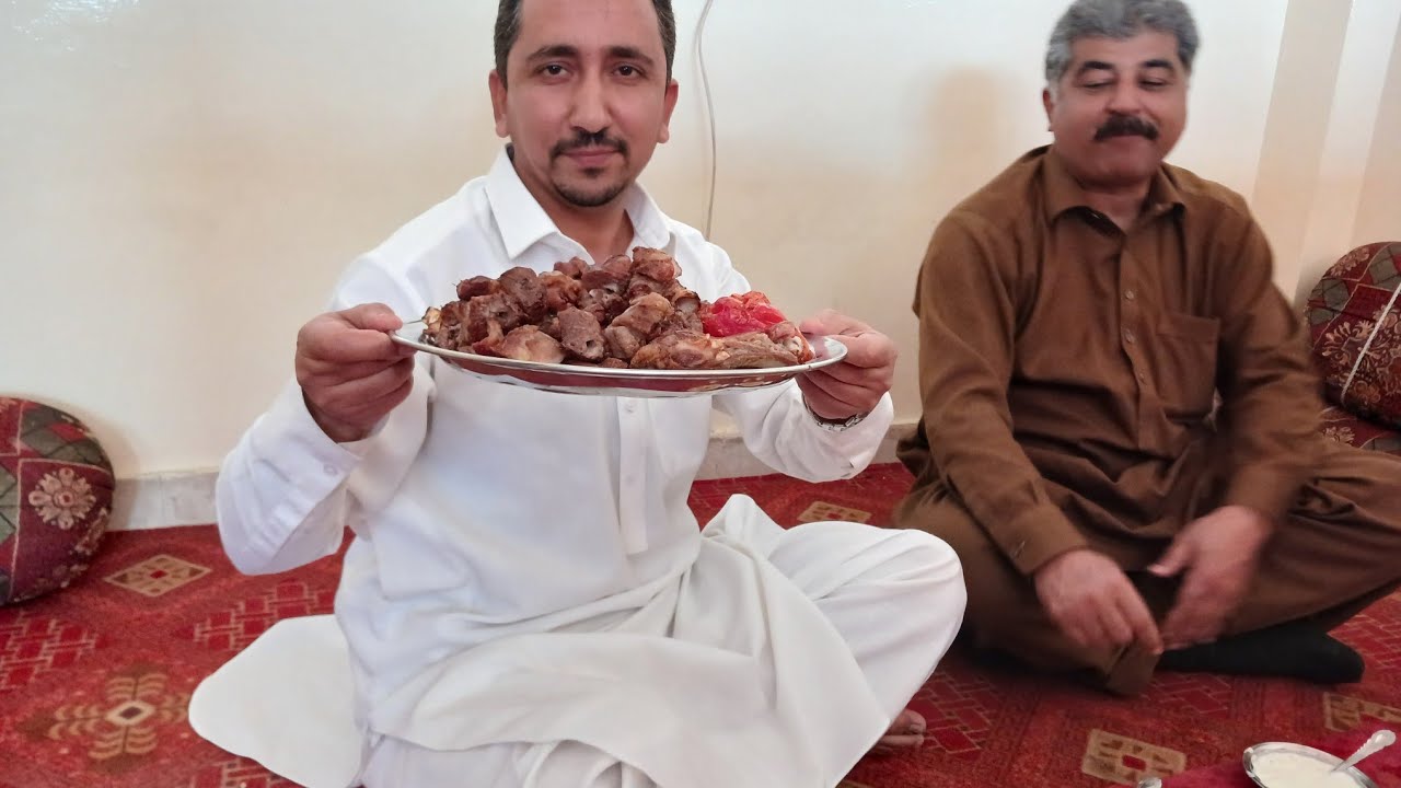 Namak Mandi Peshawar | Best Mutton BBQ | Faisal raza Vlogs. #mutton #bbq #namakmandi - YouTube