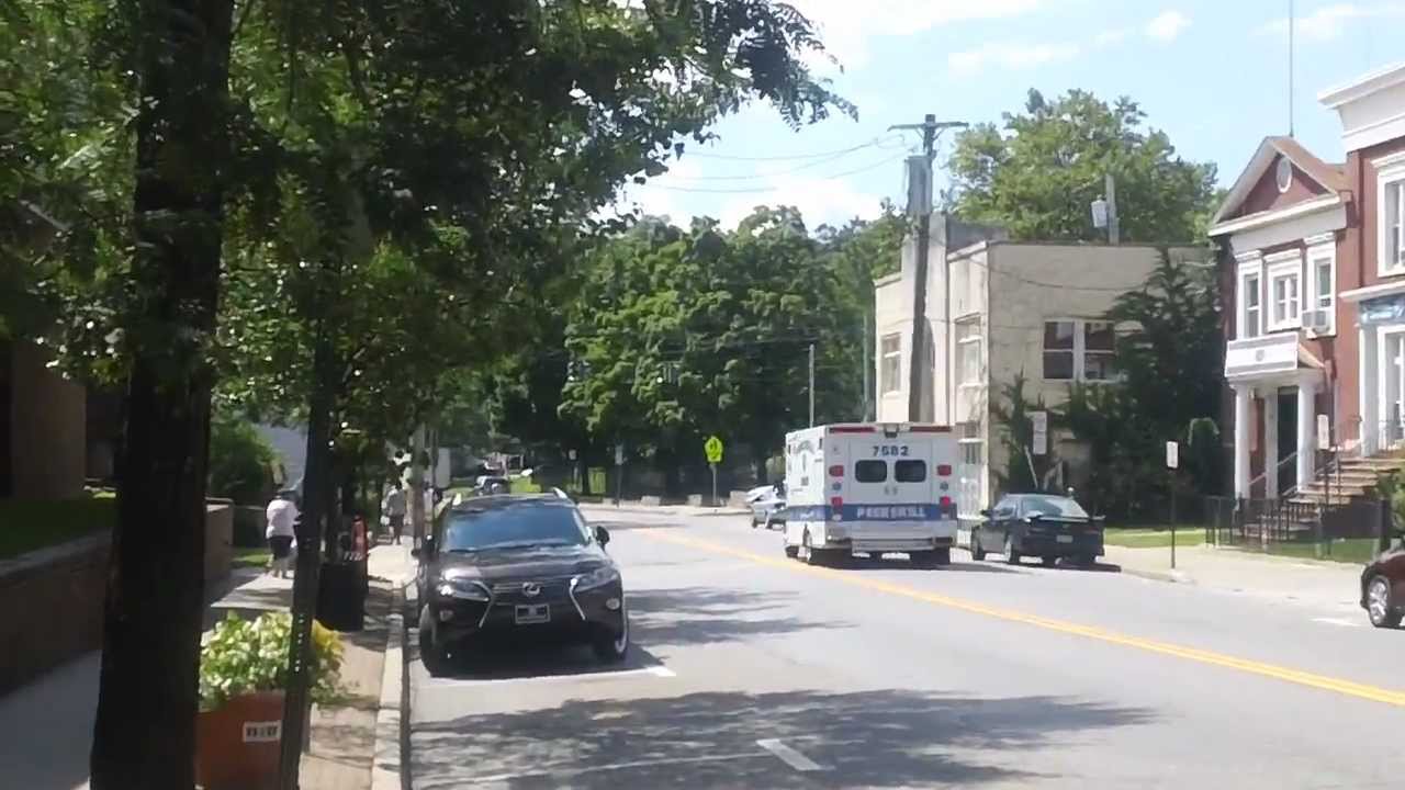 Peekskill NY. Volunteer Ambulance Corps Ambulance 75-B2 - YouTube