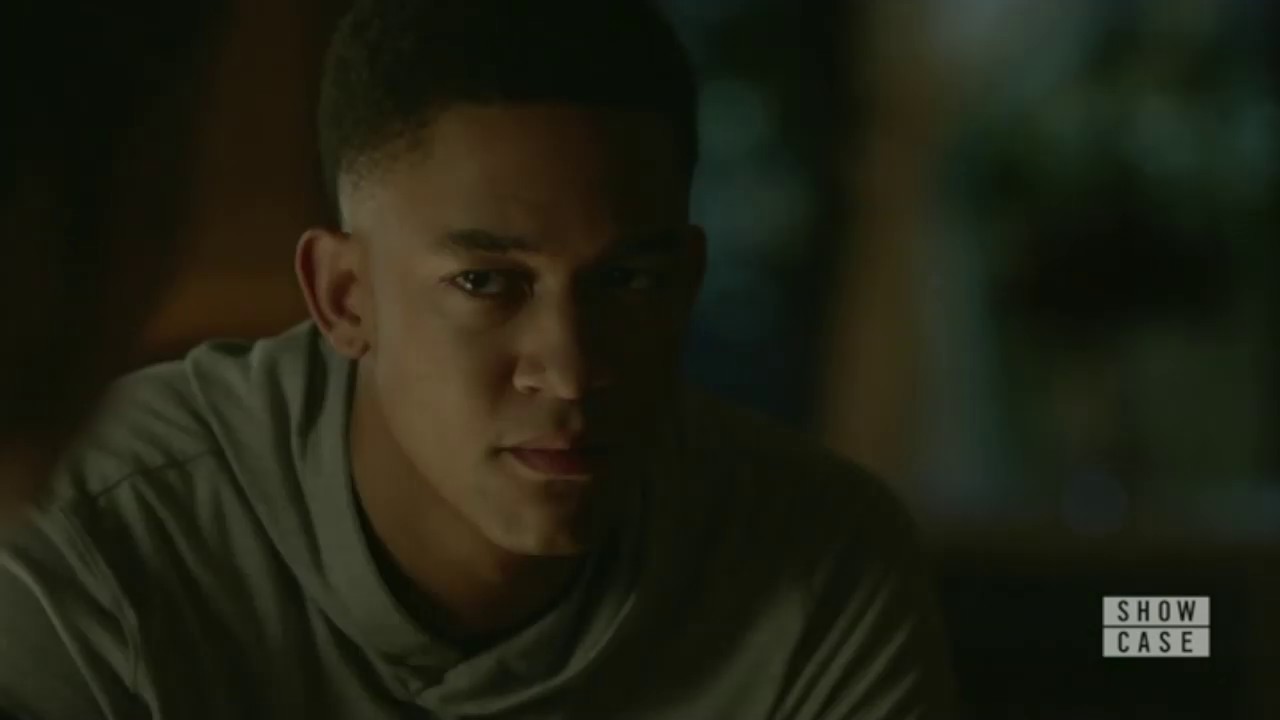 Legacies 1x07 Rafael Talks to Alaric - YouTube