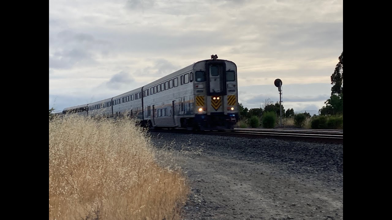 Railfanning Hercules, CA 6/6/23 (ft. New Painted AC4400CW leader and ...