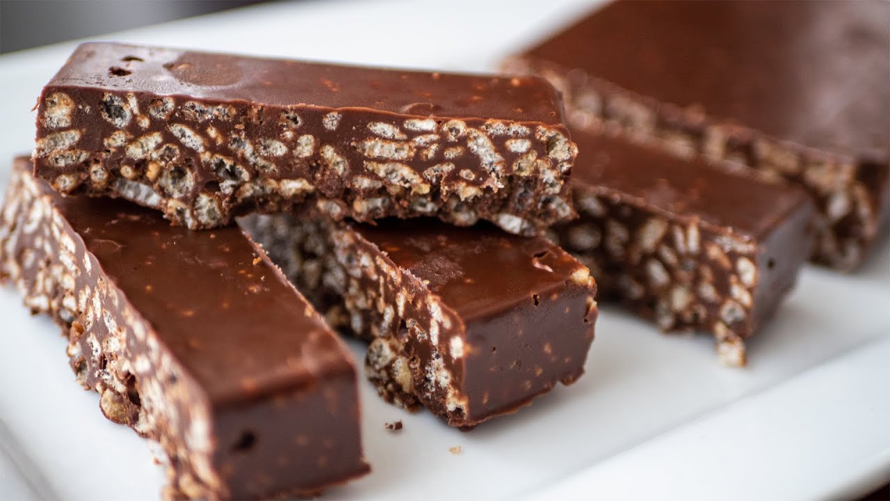 Only 3 Ingredients Chocolate bar crunchie Recipe in 5 minutes! - YouTube