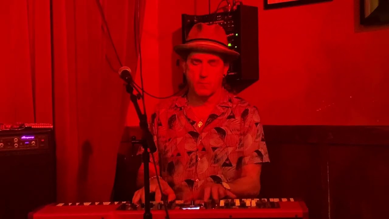 Peter Apfelbaum-Josh Jones Duo live at Moody's - "Where Is the Love ...