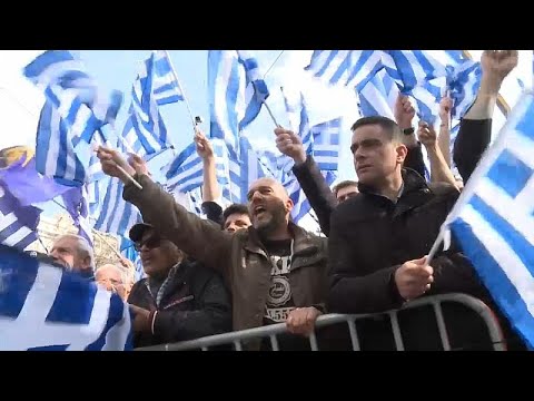 Thousands clash with police in Athens over Macedonia name deal