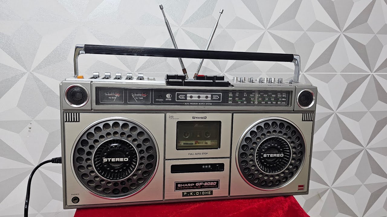 Sharp GF 9090 X Radio Recorder Boombox mo 9023321435.. (sold out) - YouTube