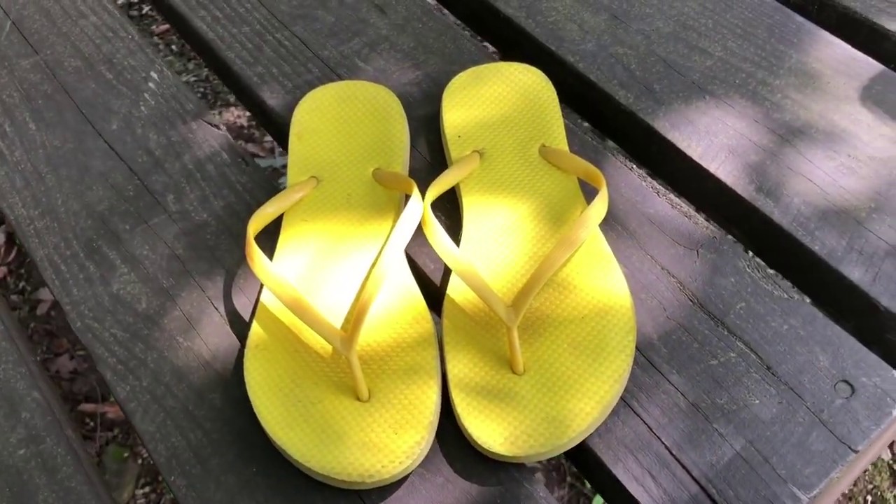 Lesson on Proper Water Shoes - YouTube