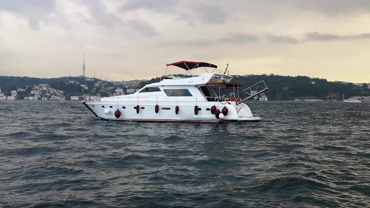 Croaziera seara pe Bosfor Istanbul, Turcia 2019 - YouTube