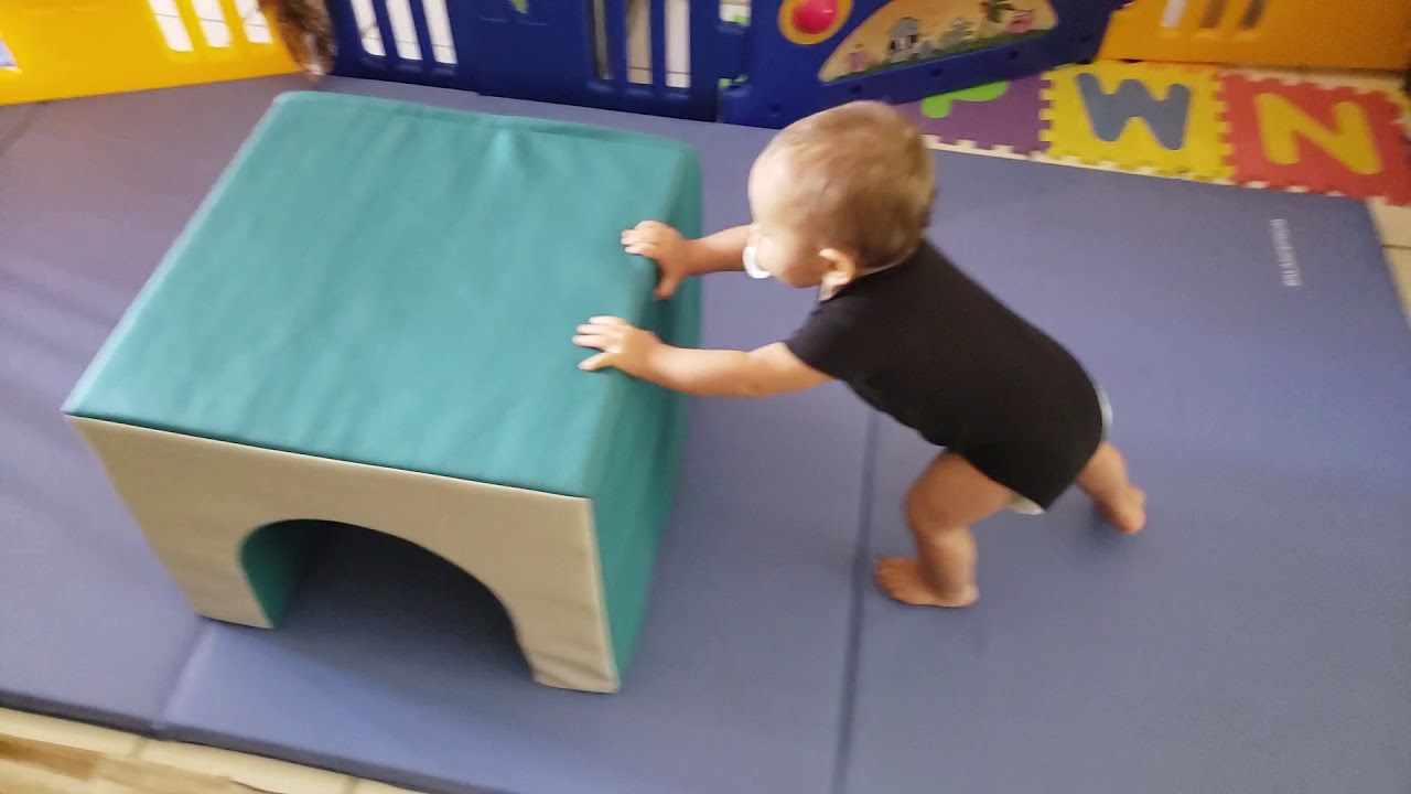 Crossfit Baby - YouTube