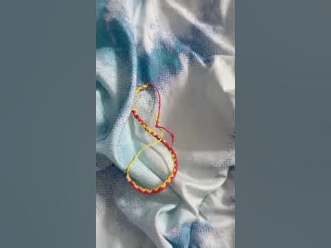 Wavy string bracelet #string #shorts #bracelet #fyp - YouTube