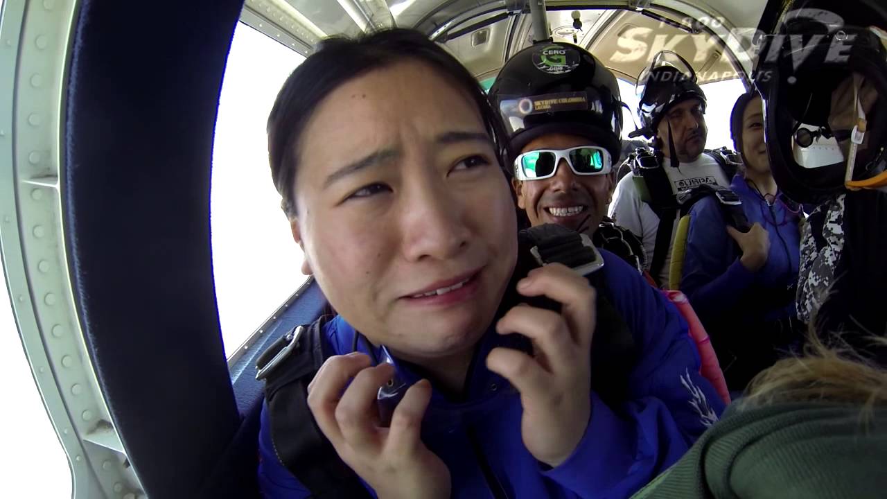 Anran Wang's Tandem skydive! - YouTube