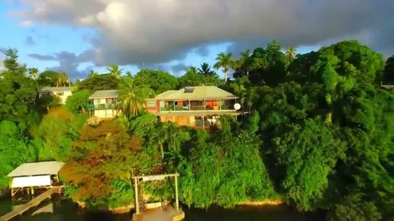 Hakula Lodge - Tonga presented by Peter Bellingham Photography - YouTube