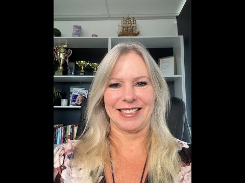 What does an engagement fee entail and how does it work?