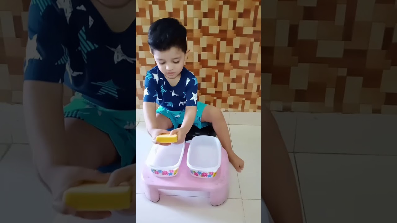 Activity 1: Sponge Squeezing 🤗🥰 - YouTube