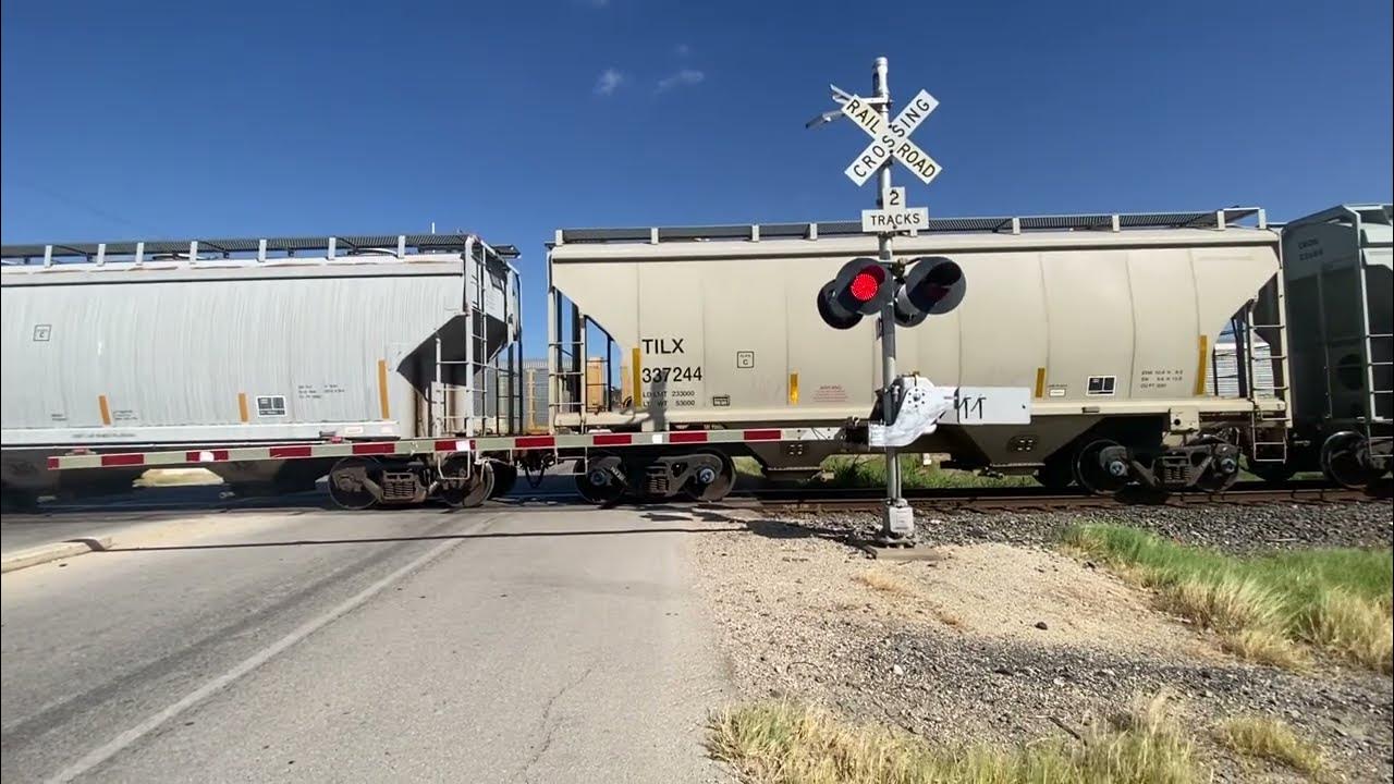 SB/WB Up 7745 Leads AutoRack Train in San Marcos TX on 8/11/23 - YouTube