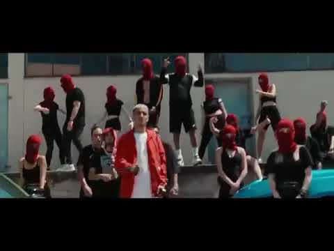 MUTİ - LE CANE feat . Uzi