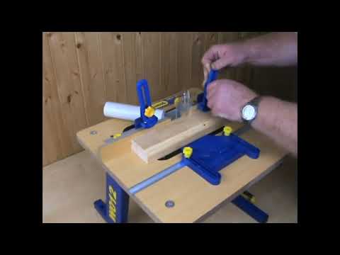 Charnwood's W012 Router Table - YouTube