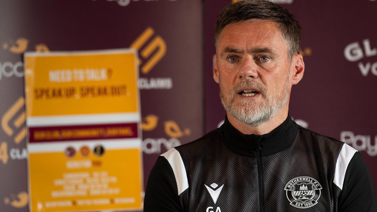 Graham Alexander looks ahead to Aberdeen - YouTube