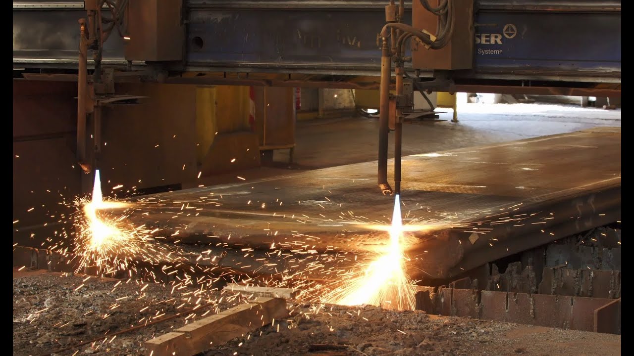 Les coulisses de fabrication de la Torche de Paris 2024 - YouTube