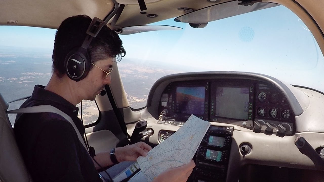 How to request VFR flight following Cirrus SR20 - YouTube