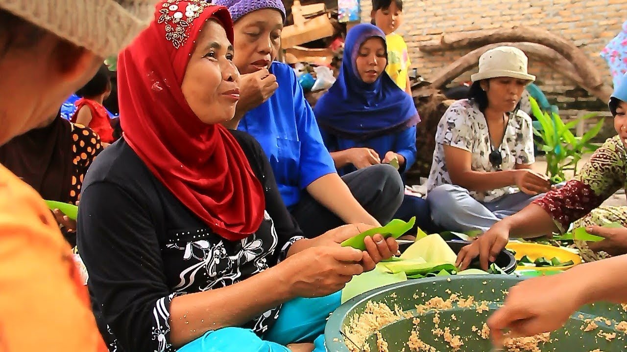 TRADISI REWANG MULAI HILANG #indonesiantradition #party #culture - YouTube