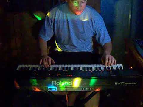 Hanan - Edhak - حنان - إضحك - Hak Lil Eyem - Mezdeke - Roland E-40 Oriental