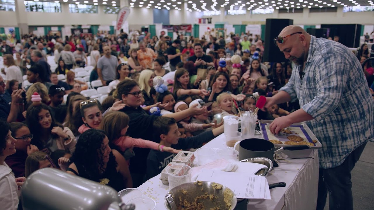 2018 LA Cookie Convention & Sweets Show Ron Ben-Israel, Duff Goldman ...