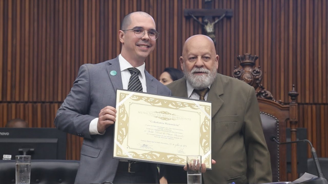 TCE Notícia 174 - Telmo Passareli recebe o Título de Cidadão Honorário ...