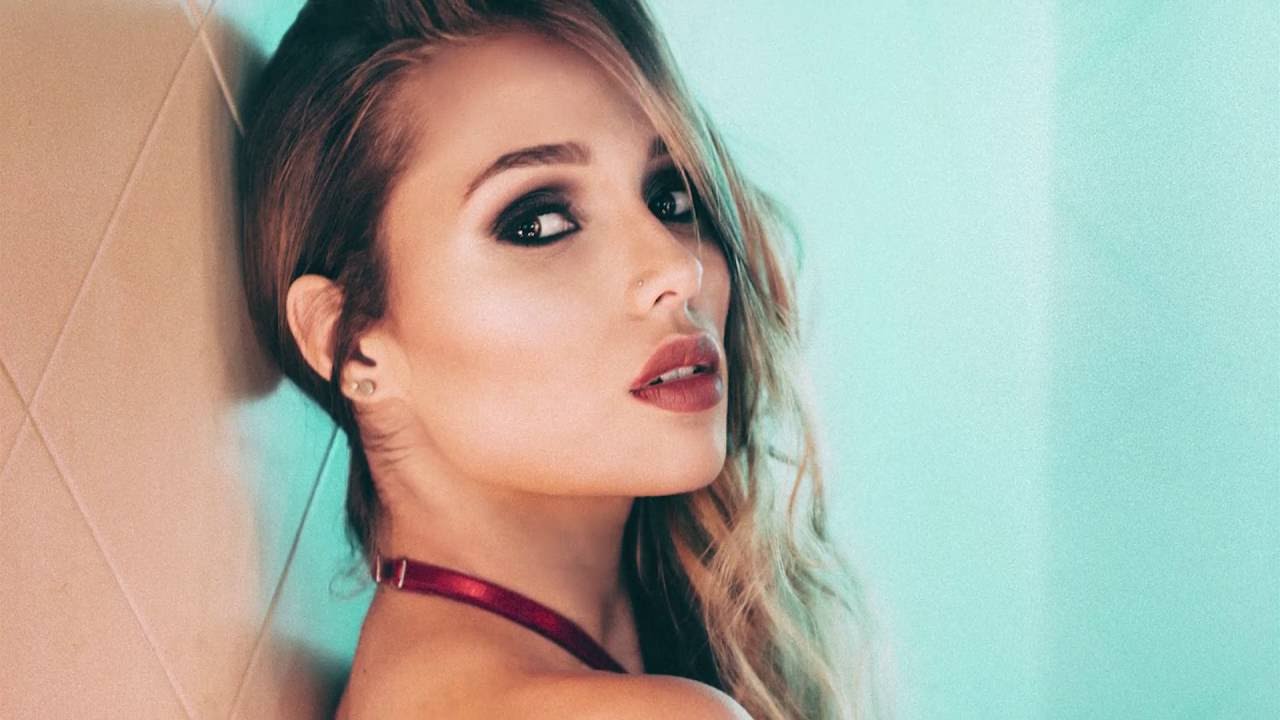 Camila Rendon Detras de camaras - YouTube