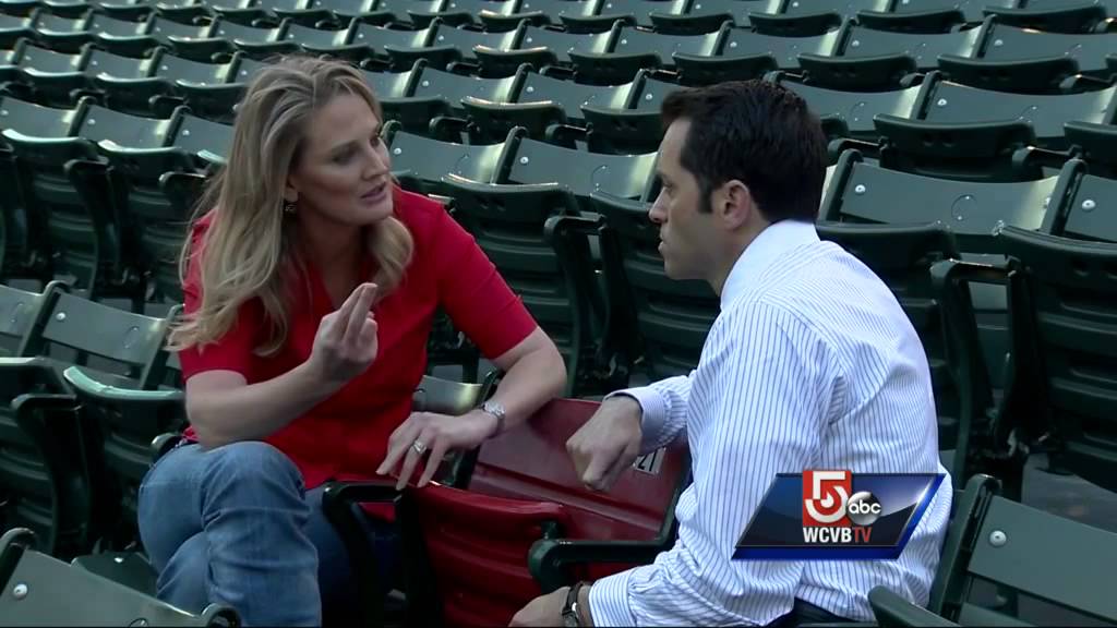 Ted Williams' daughter talks about difficult childhood, controversy ...