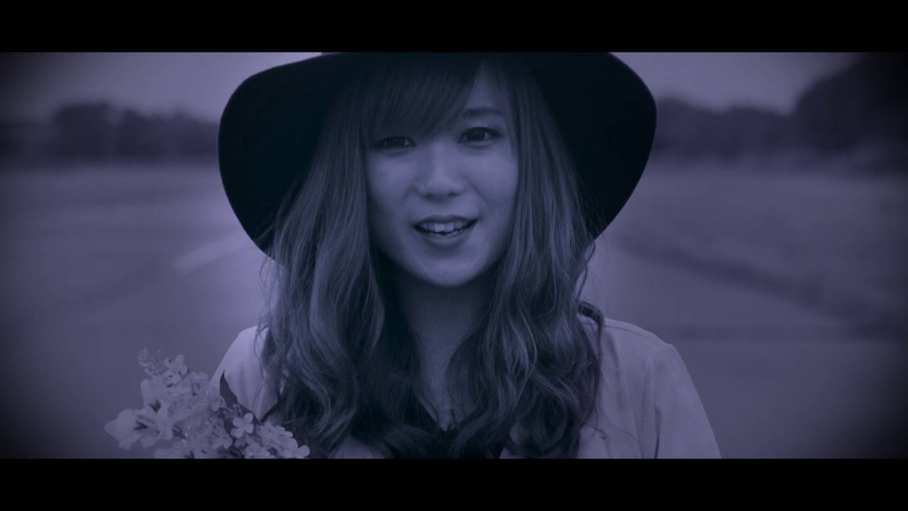 RUNA/PV/first single/Moon〜another sky〜 - YouTube