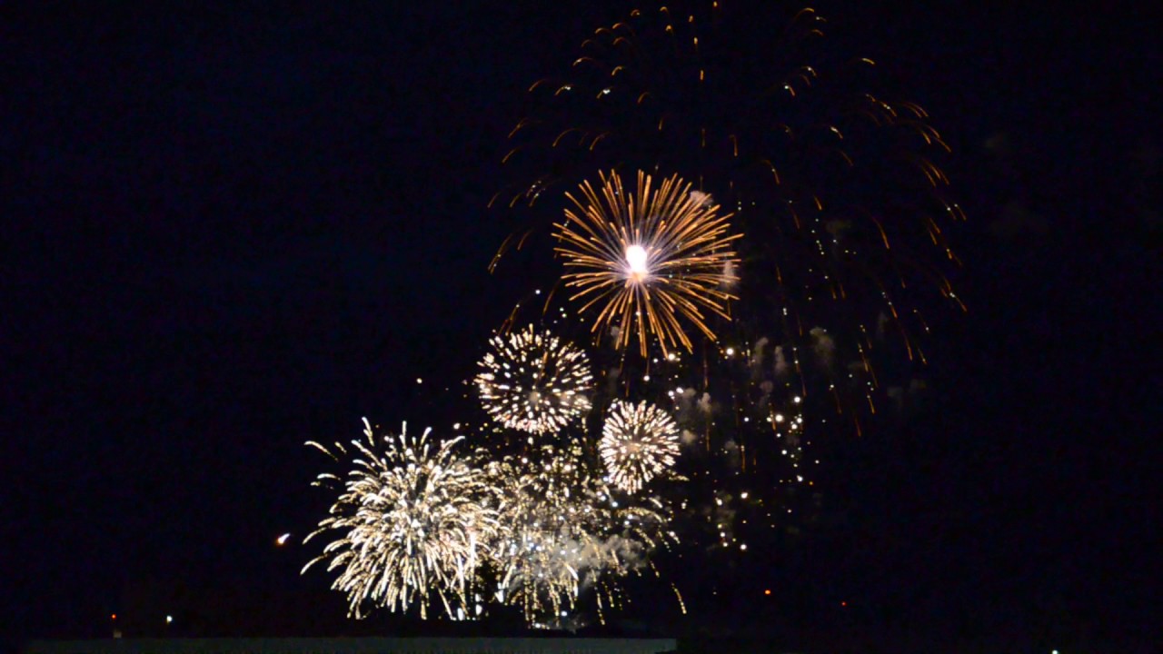 Stars and Thunder Fireworks - Day 1 - YouTube