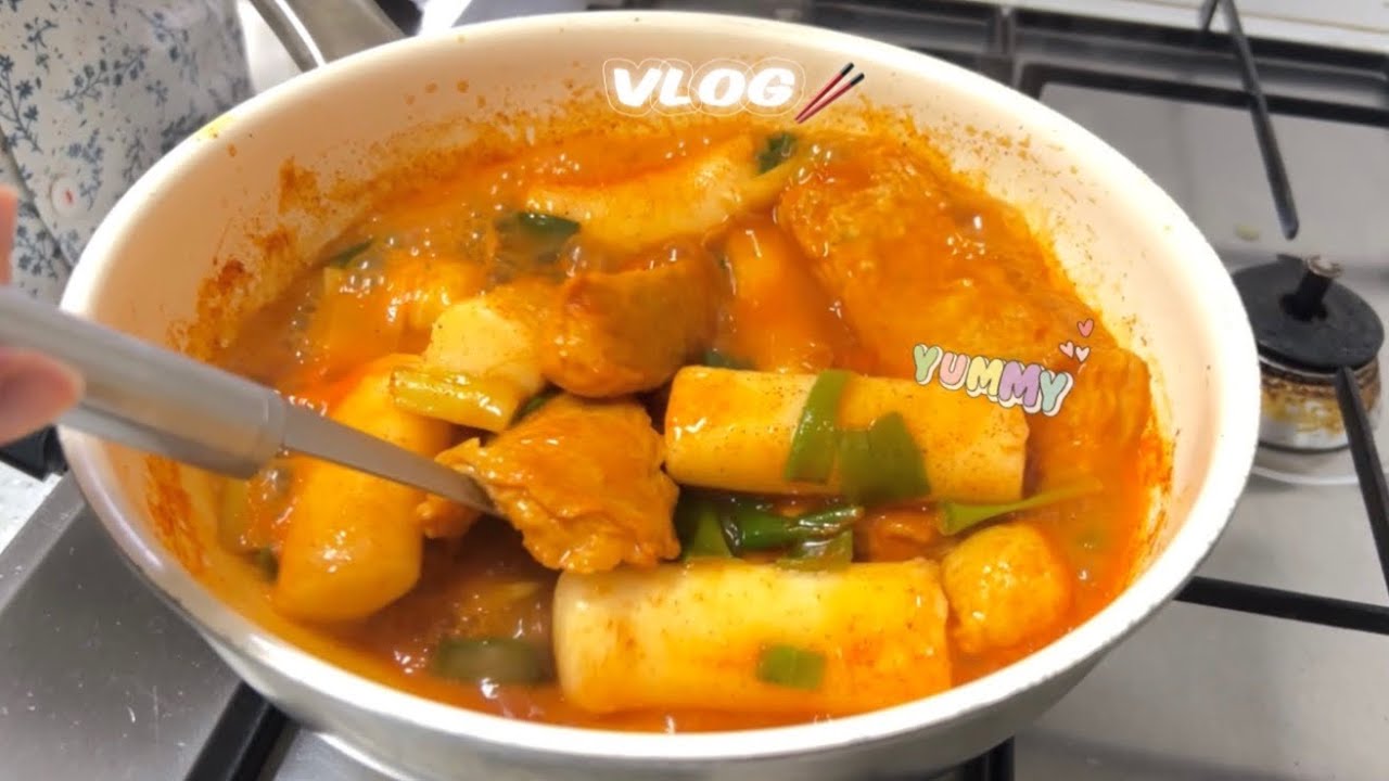 Sub신혼요리 브이로그당근김밥엔 떡볶이 국물이 필요해마녀스프콩나물 냄비밥달래장 먹는 집순이 집밥 먹방 일상 브이로그