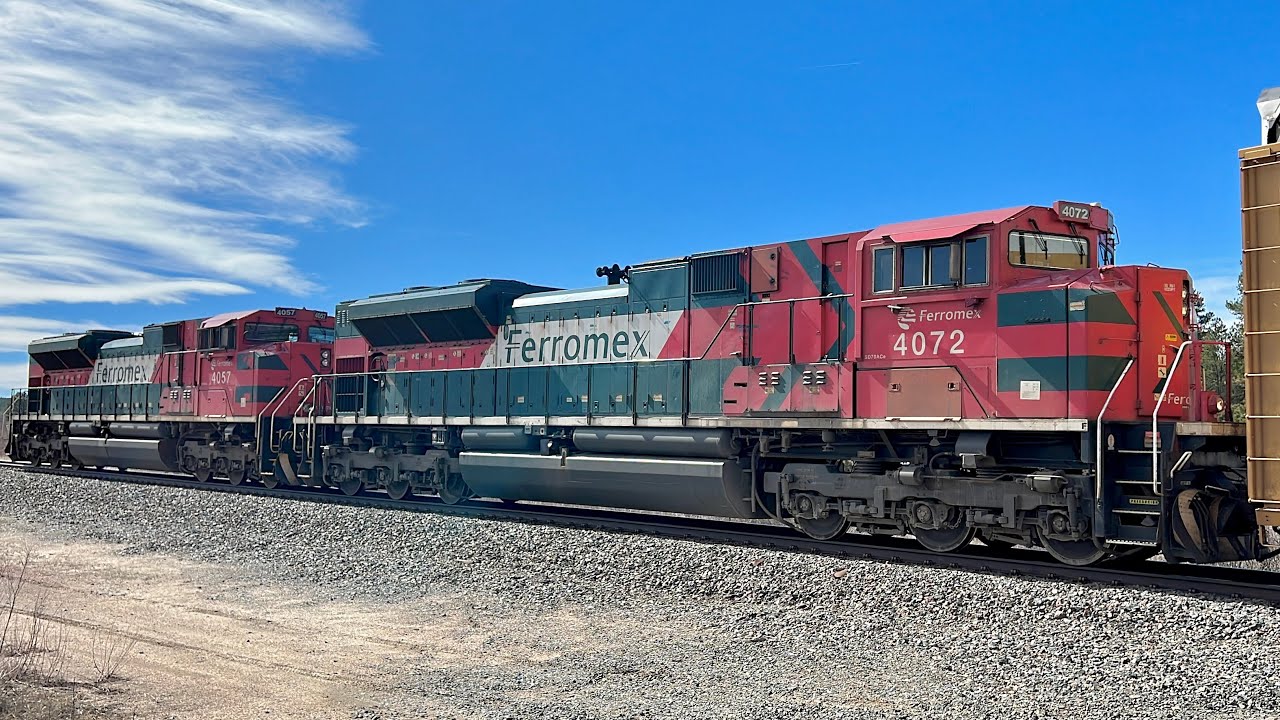 Ferromex SD70ACe DPU Duo!!! BNSF 7765 Leads Q-ALTPTL6 with Ferromex SD70ACe Duo on the Rear ...