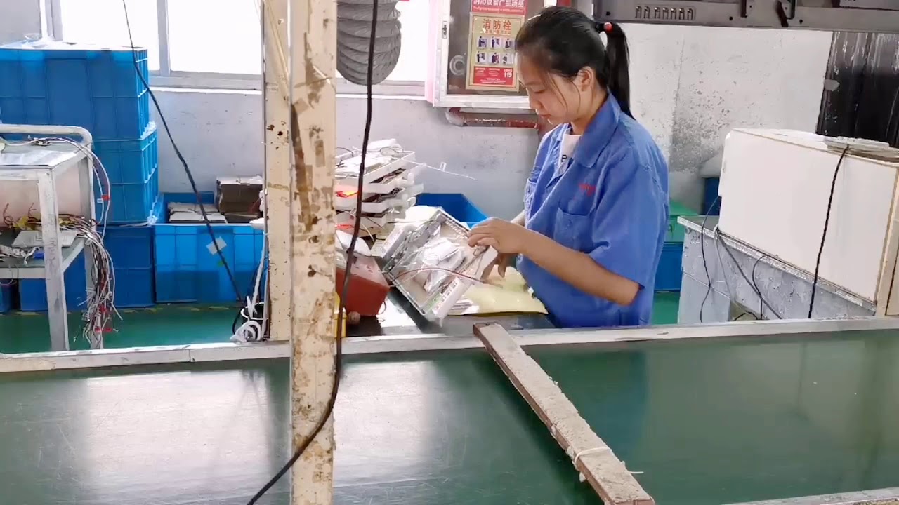 Production process of emergency light 7 - YouTube