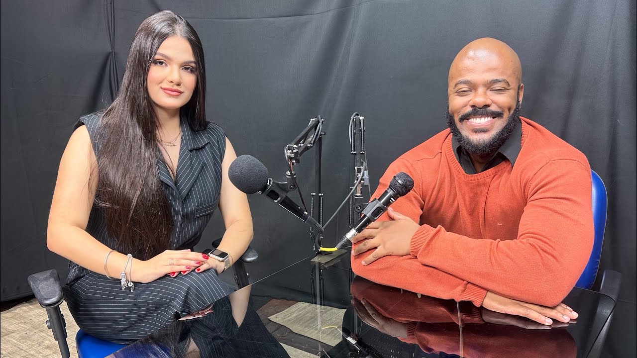 Resenha cast com a incrível TMA e estudante de Medicina, Ana Clara ...