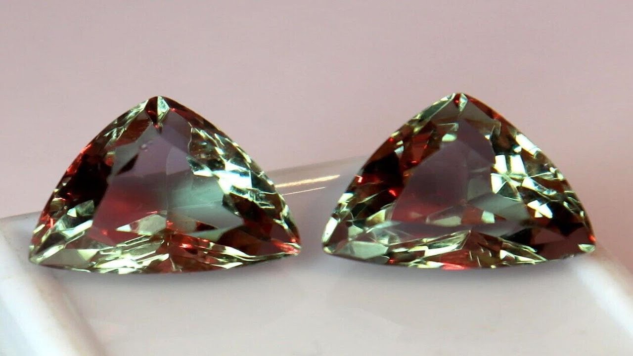 Alexandrite: The Color Changing Stone - YouTube