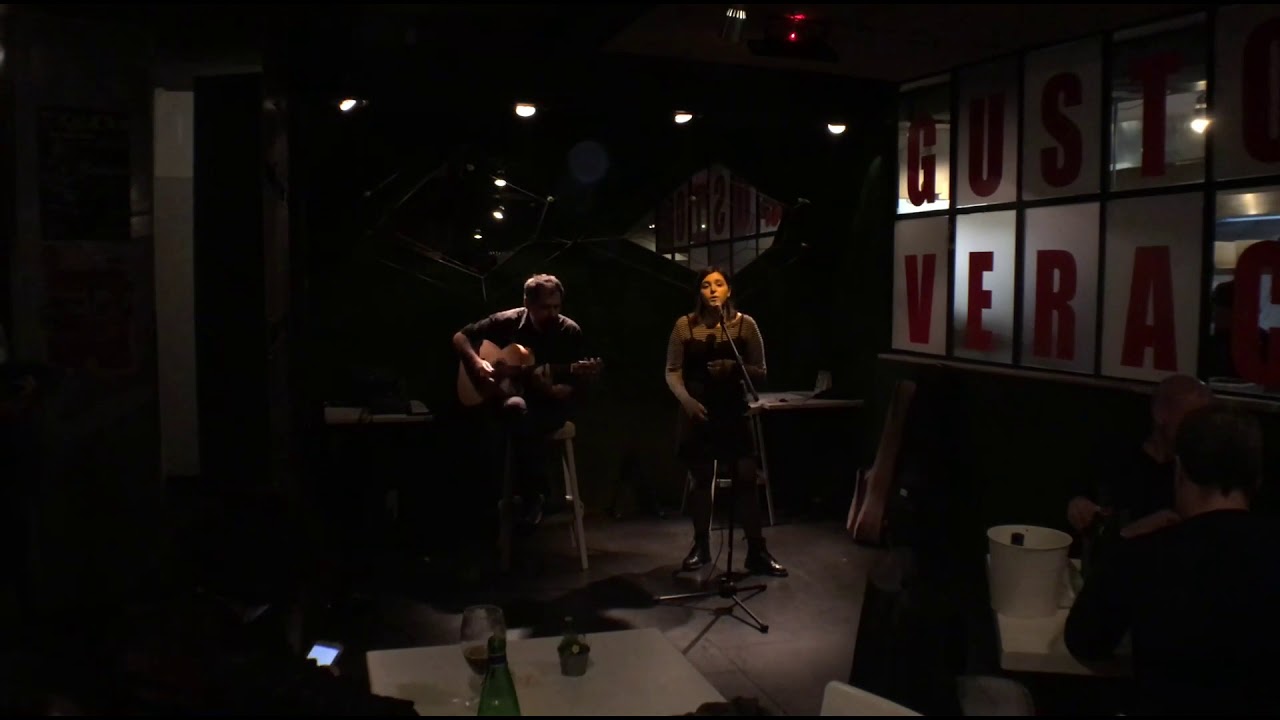 Viola Papetti - YouTube