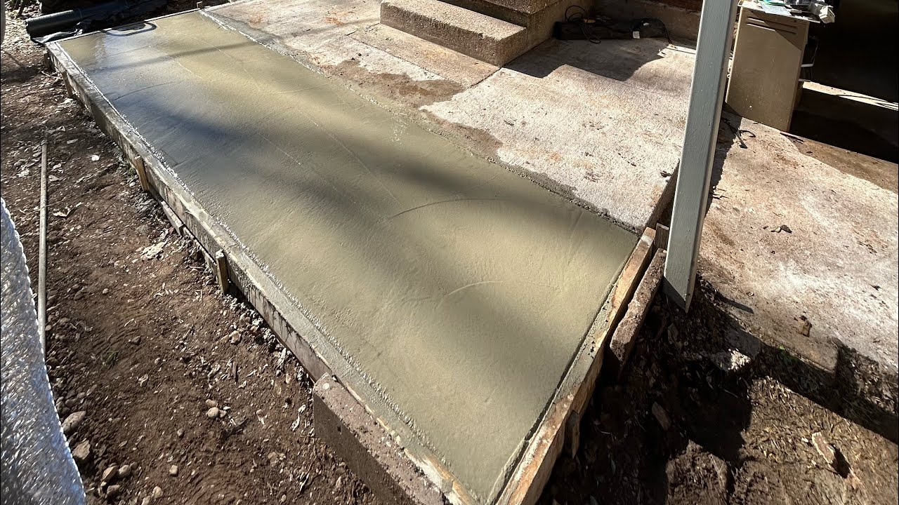 Mud Room Addition: Pouring concrete with Mud Mixer - YouTube