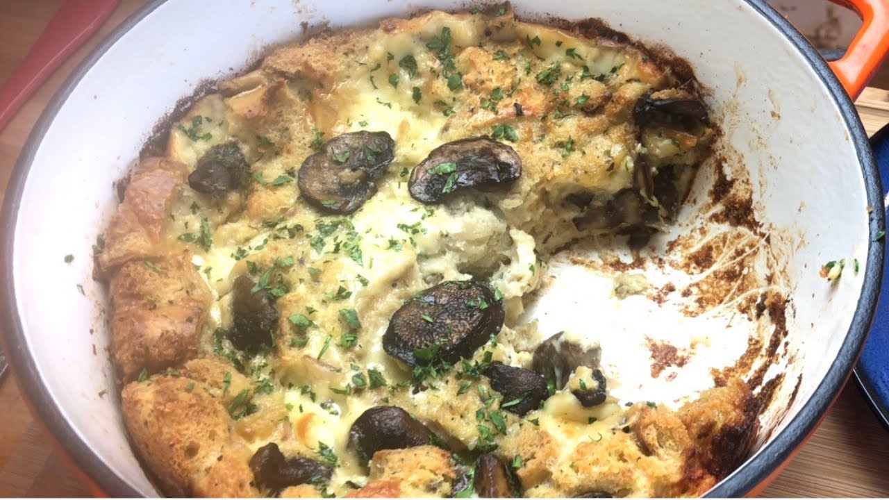 HOW TO MAKE A STRATA |SAVORY MUSHROOM CHEESE STRATA - YouTube