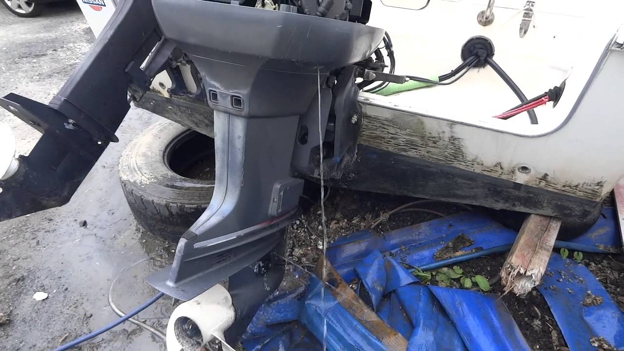 日産FS-700 中古艇ドットコム - YouTube