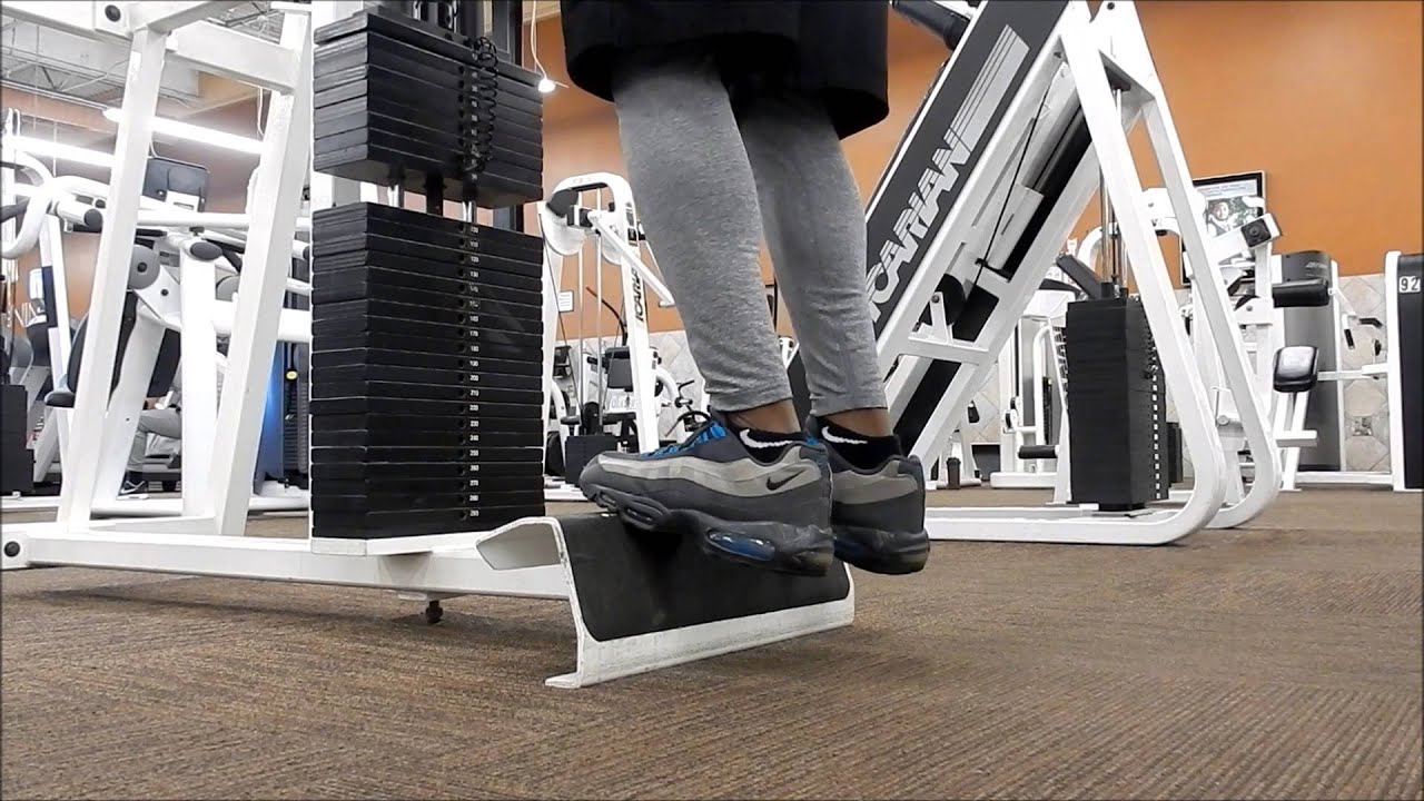 Weak Point Training l Hitting Those Calves - YouTube