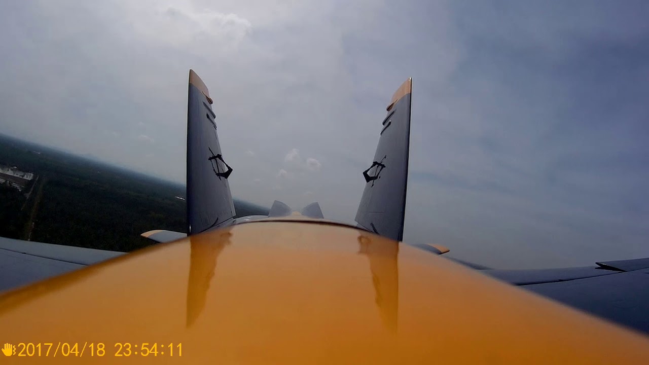 Blue angel F 18 - YouTube