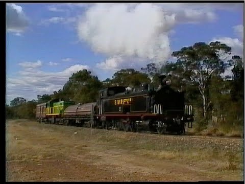Australian steam locomotive SMR18 - load trials - August 1995 - YouTube