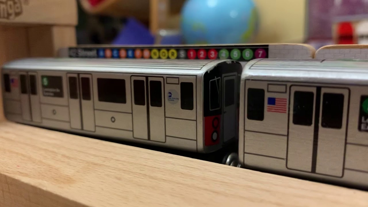 Munipals 5 train arriving at Times Square - 42nd Street - YouTube