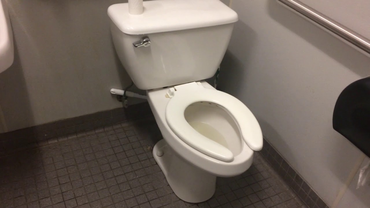 307: Walgreens New York Men’s Restroom (Full Shoot | Former Rite Aid ...