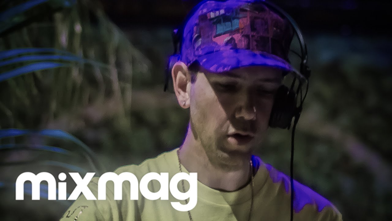 TIGA DJ set at CRSSD Fest Spring 2016 - YouTube