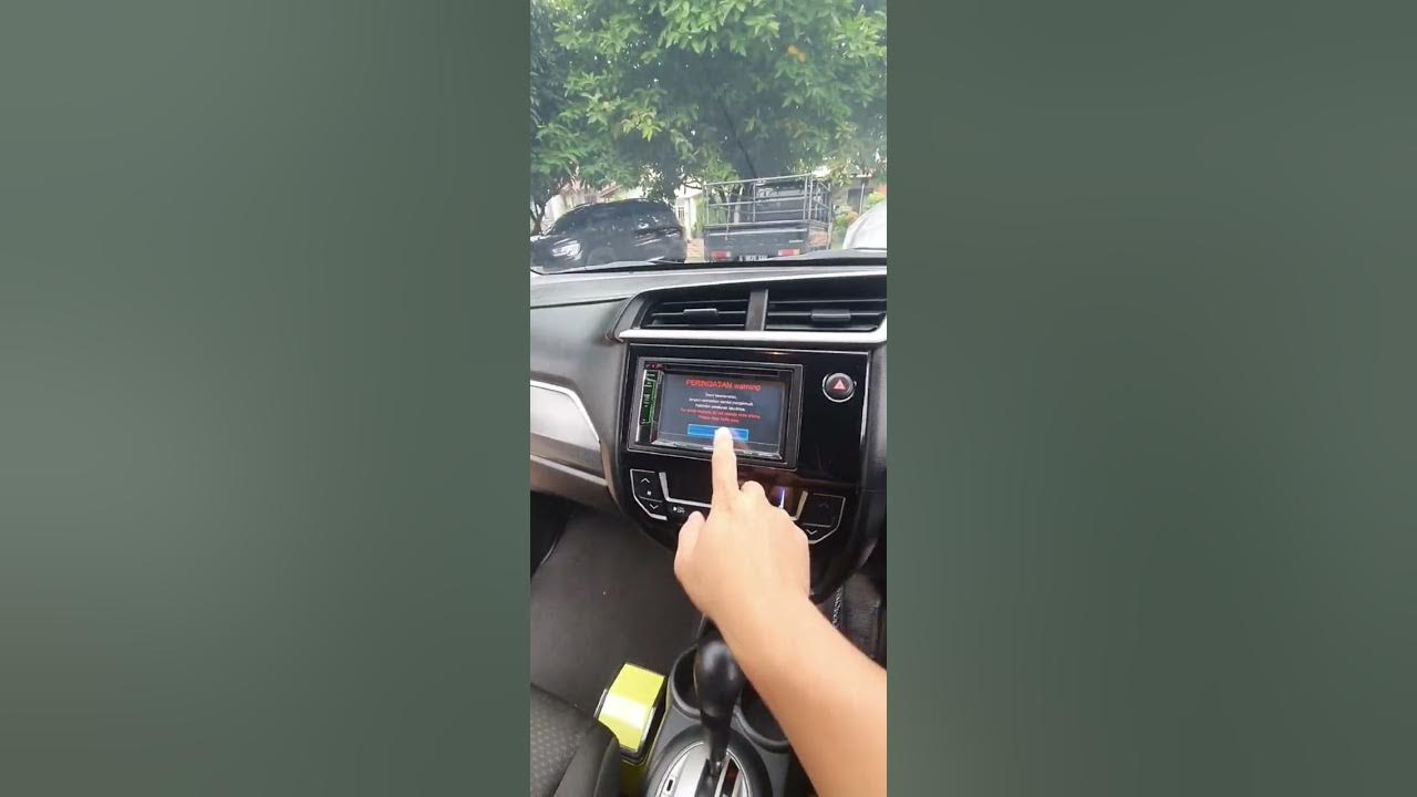 Honda Brv E cvt 2016 !! harga nya bikin geleng geleng - YouTube